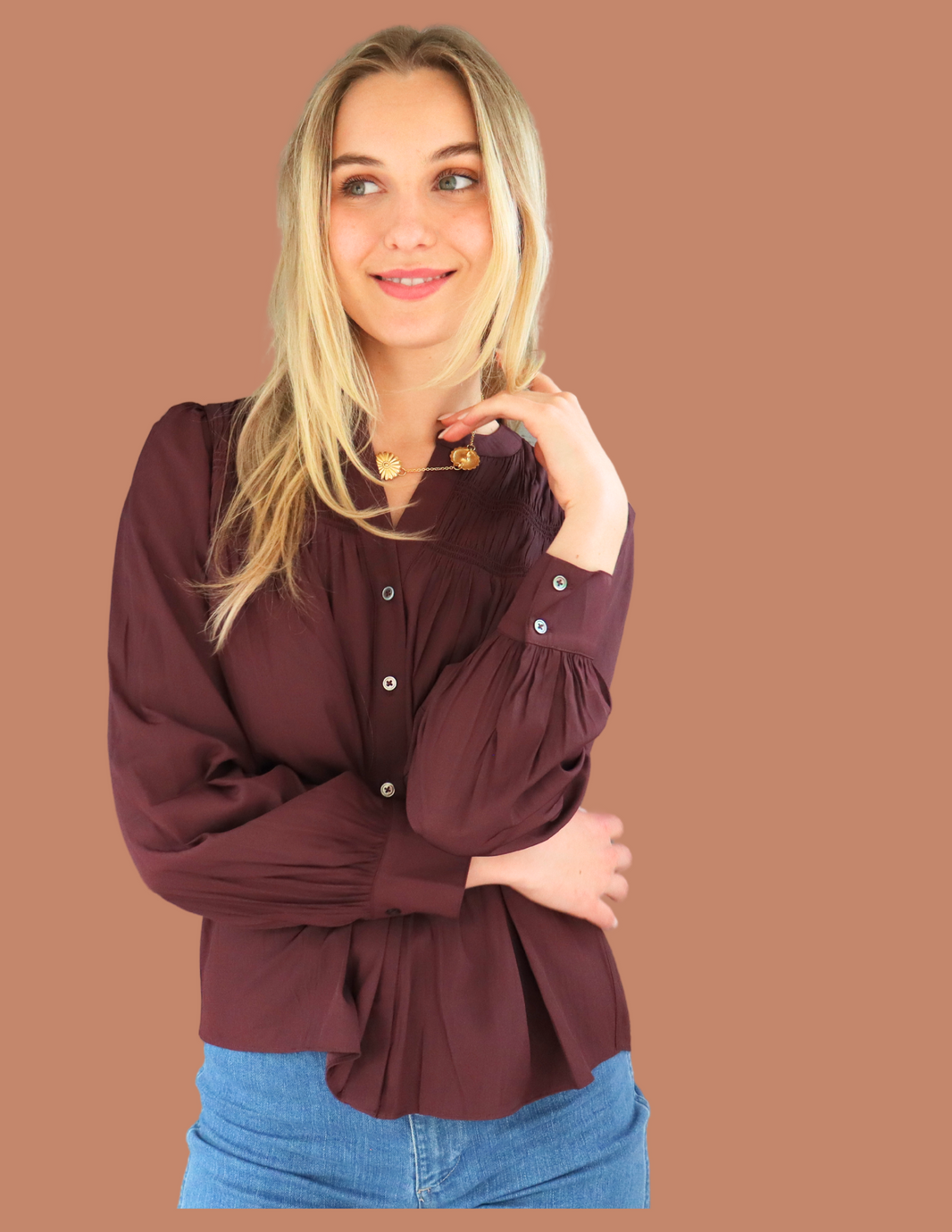 Chic sun protection clothing for the modern woman – Some Sun